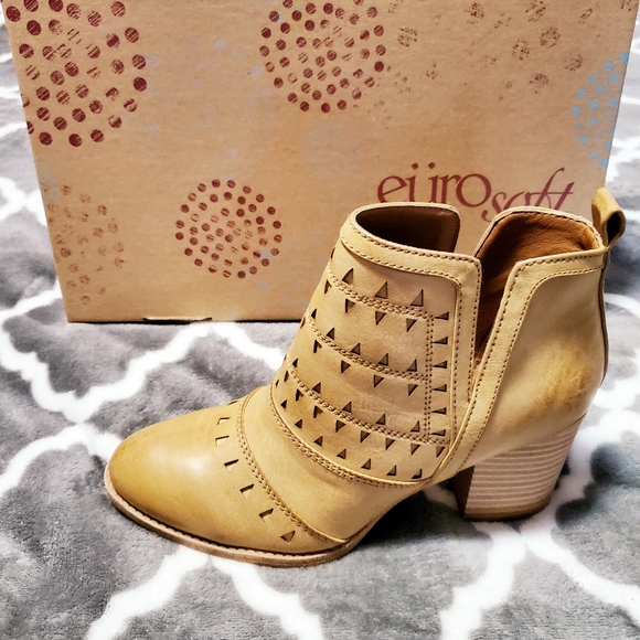 Eurosoft | Shoes | New In Box Never Worn Eurosoft Boot Color Sarita ...